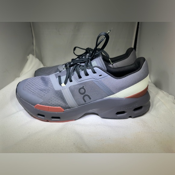 On Running | Shoes | Brand New On Running Low Top Sneakers Cloudtec ...